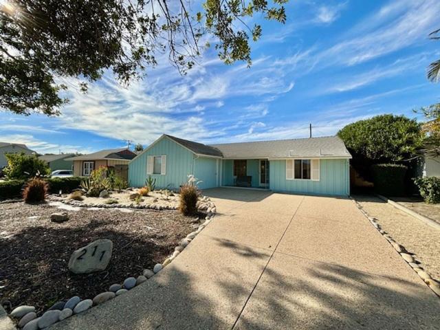 2 Bedroom Home for Rent at 211 Eva St, Ventura, CA 93003
