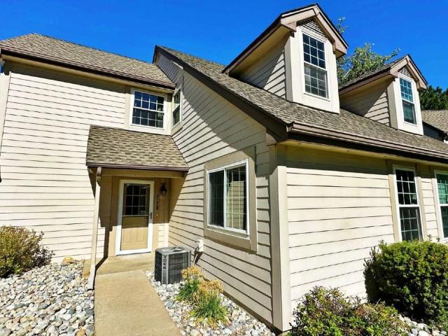 2 Bedroom Home for Rent at 2122 S Victor St, Aurora, CO 80014 Heather Ridge