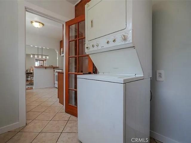 2 Bedroom Home for Rent at 2170 Golden Avenue, Long Beach, CA 90806 South Wrigley