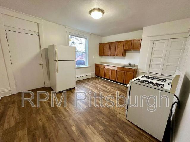 2 Bedroom Home for Rent at 217 Luray St, Pittsburgh, PA 15214 Perry South