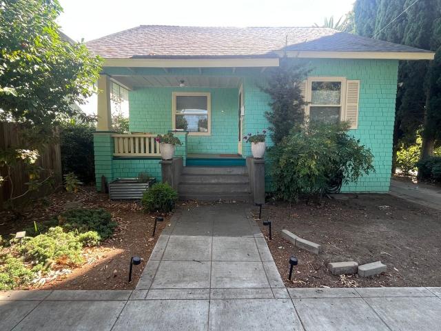 2 Bedroom Home for Rent at 219 24th St, Sacramento, CA 95816