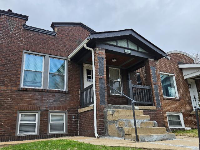 2 Bedroom Home for Rent at 2239 California Ave, St. Louis, MO 63104 Fox Park