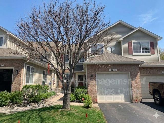 2 Bedroom Home for Rent at 2245 Creekside Ct, Eagan, MN 55122