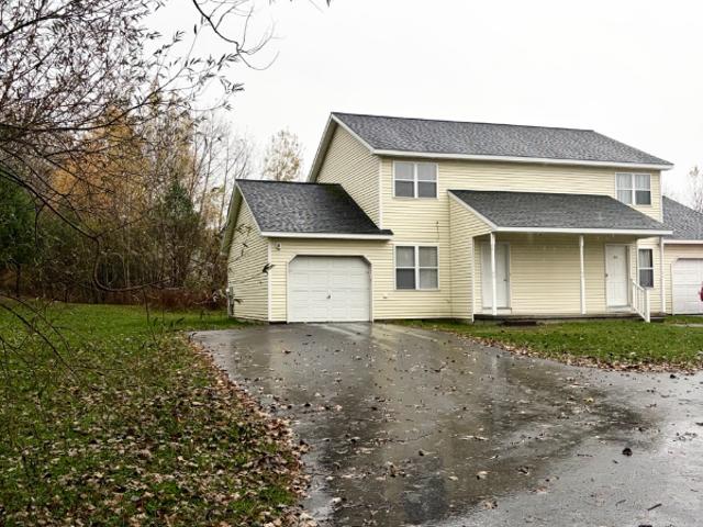 2 Bedroom Home for Rent at 22 Vosburgh Rd, Mechanicville, NY 12118
