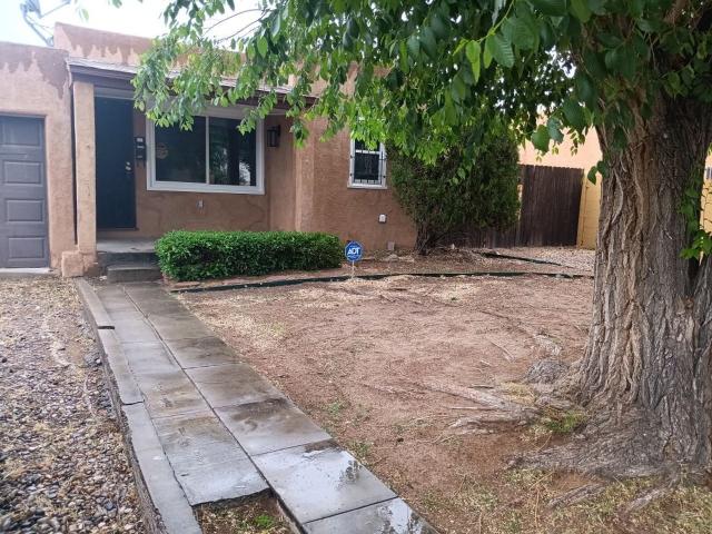 2 Bedroom Home for Rent at 230 Espanola St Ne, Albuquerque, NM 87108 La Mesa