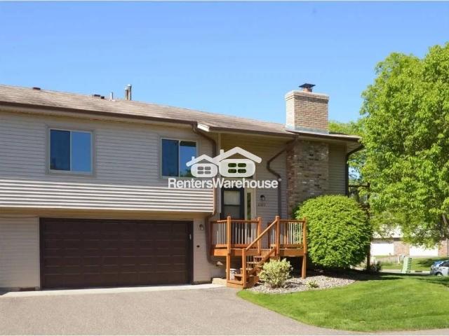 2 Bedroom Home for Rent at 2323 Amberwood Dr, Woodbury, MN 55125