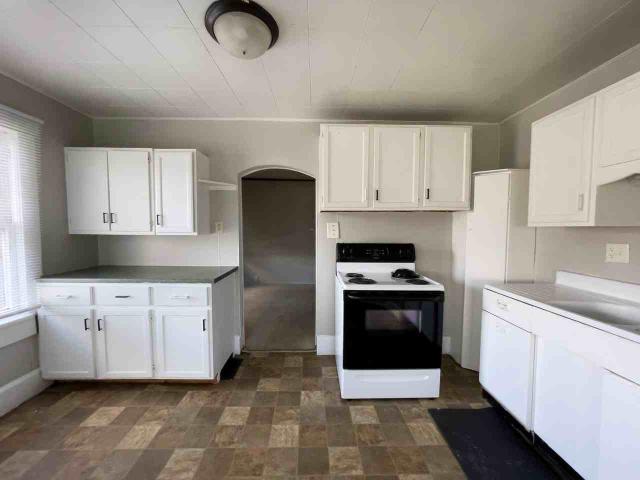 2 Bedroom Home for Rent at 2401 S Mulberry St, Muncie, IN 47302