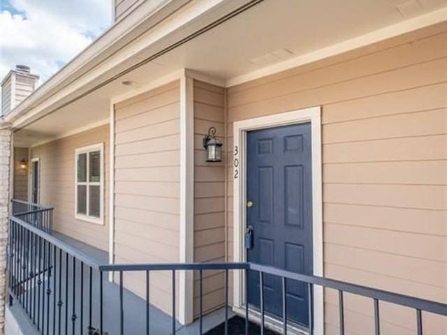 2 Bedroom Home for Rent at 2414 Longview St #302, Austin, TX 78705 West University
