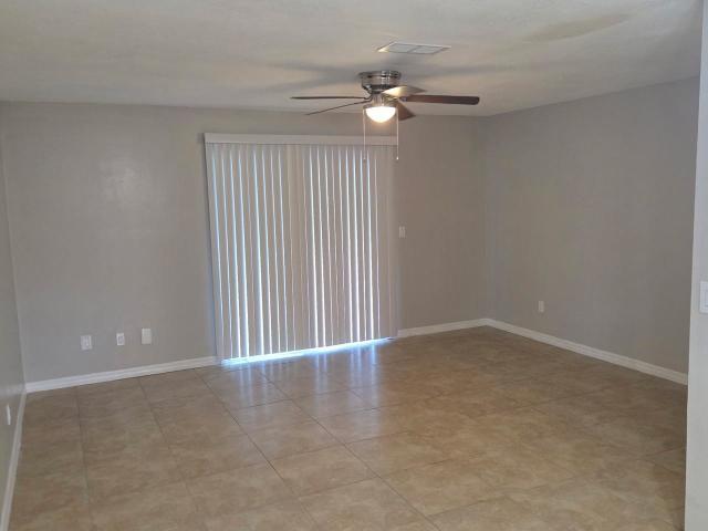 2 Bedroom Home for Rent at 2434 N John Young Pkwy #6, Kissimmee, FL 34741