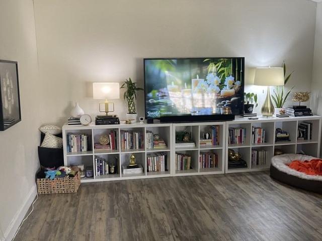 2 Bedroom Home for Rent at 2516 Oak Hill Drive2516 Oak Hill Drive #1, Arlington, TX 76006