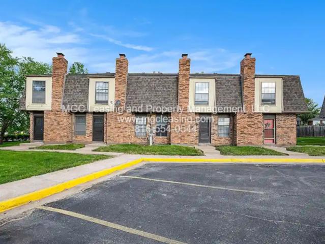 2 Bedroom Home for Rent at 256 Nw Woods Chapel Rd, Blue Springs, MO 64015