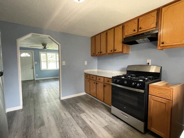 2 Bedroom Home for Rent at 26 Scarborough St, Savannah, GA 31415 West Savannah