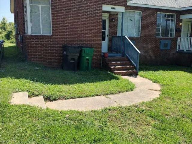 2 Bedroom Home for Rent at 2715 Watson Dr, Charlotte, NC 28208 West Blvd