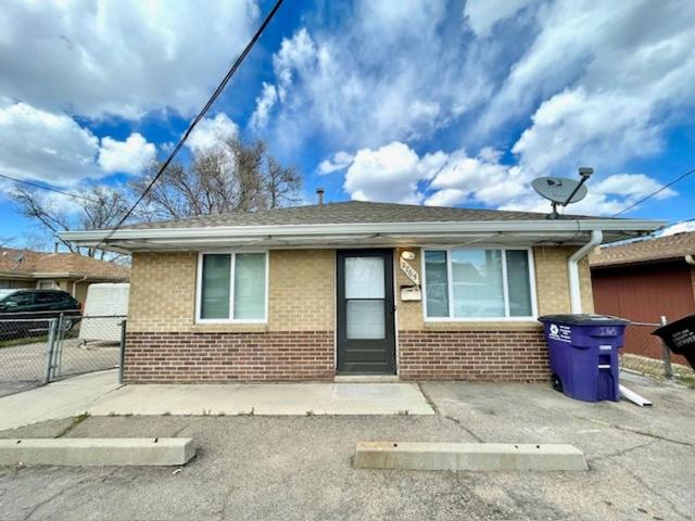 2 Bedroom Home for Rent at 2765 W 2nd Ave, Denver, CO 80219 Valverde