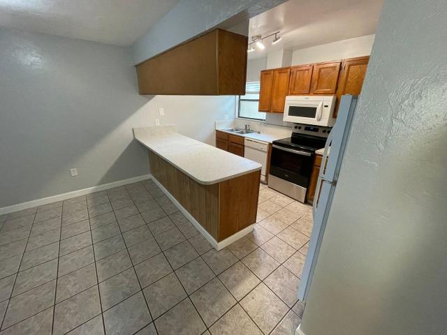 2 Bedroom Home for Rent at 2811 N 116 2811 S.W. Archer Rd Gainesville, FL 32608
