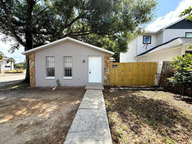 2 Bedroom Home for Rent at 2811 N 21st St, Tampa, FL 33605 East Tampa