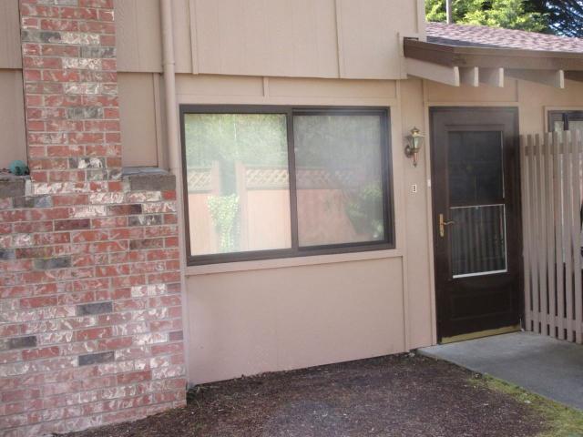2 Bedroom Home for Rent at 2820 Garden Ct #B, Steilacoom, WA 98388