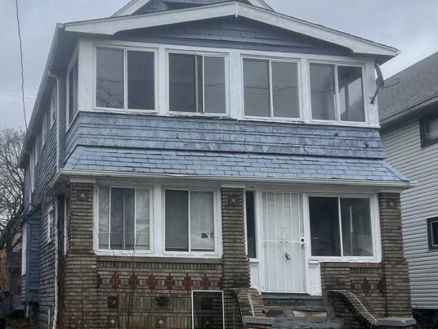 2 Bedroom Home for Rent at 2901 E 121st St #2, Cleveland, OH 44120 Buckeye Shaker