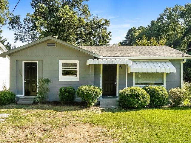 2 Bedroom Home for Rent at 3004 Forestdale Blvd, Adamsville, AL 35005