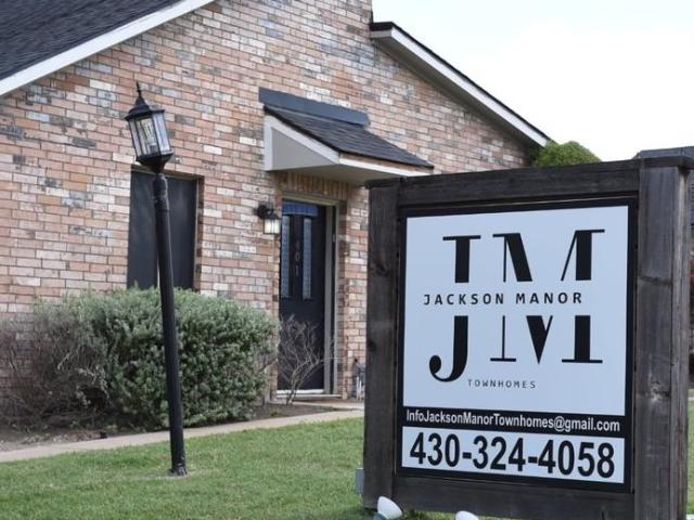 2 Bedroom Home for Rent at 3000 Webb Ave #204R, Greenville, TX 75402