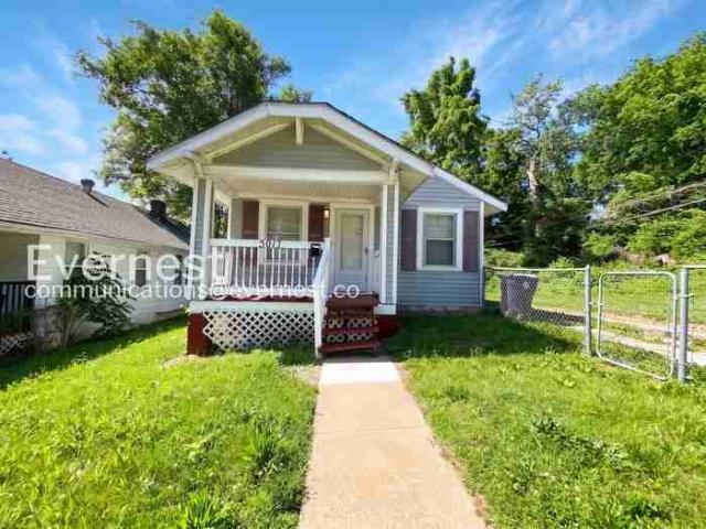 2 Bedroom Home for Rent at 3017 E 51st St, Kansas City, MO 64130 North Town Fork Creek