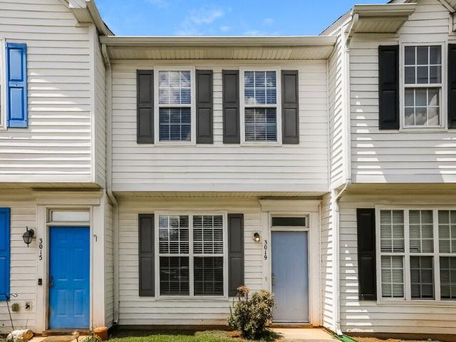 2 Bedroom Home for Rent at 3019 Nevin Place Dr, Charlotte, NC 28269 Rockwell Park Hemphill Heights