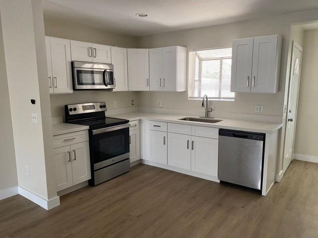 2 Bedroom Home for Rent at 3057 N 24th Ln, Phoenix, AZ 85015