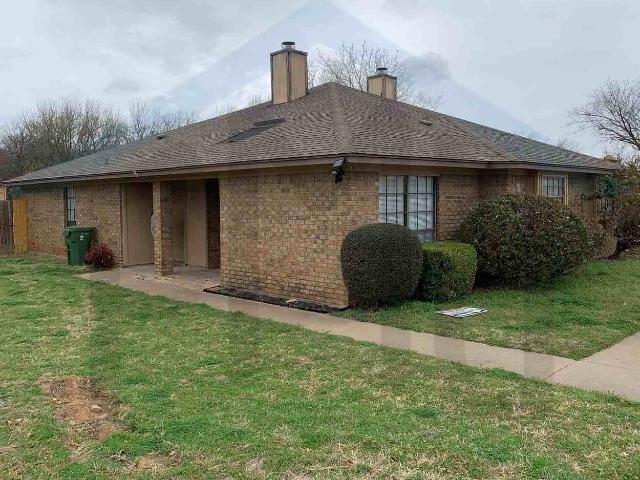 2 Bedroom Home for Rent at 305 Shady Valley Dr, Mansfield, TX 76063