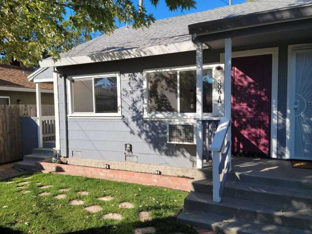 2 Bedroom Home for Rent at 308 Louie Avenue, Lodi, CA 95240