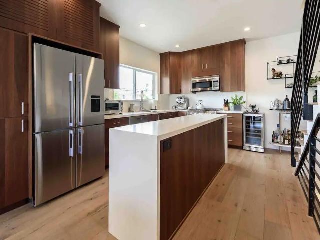 2 Bedroom Home for Rent at 3148 Emerson St, San Diego, CA 92106 Roseville Fleet Ridge