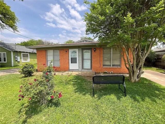 2 Bedroom Home for Rent at 315 S Loving Ave, Sherman, TX 75090