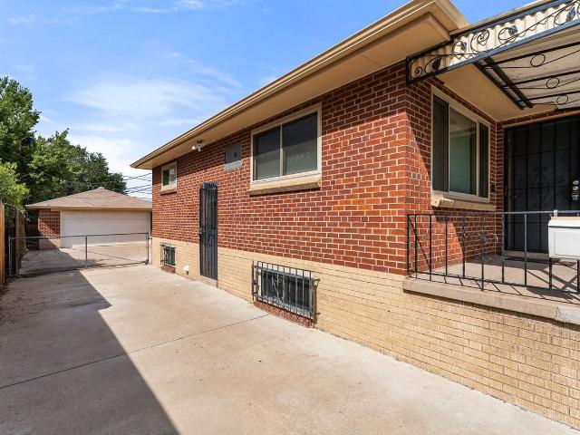 2 Bedroom Home for Rent at 3191 W Bails Pl, Denver, CO 80219 Mar Lee