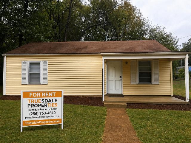 2 Bedroom Home for Rent at 3206 Brook Manor Ave Nw, Huntsville, AL 35816