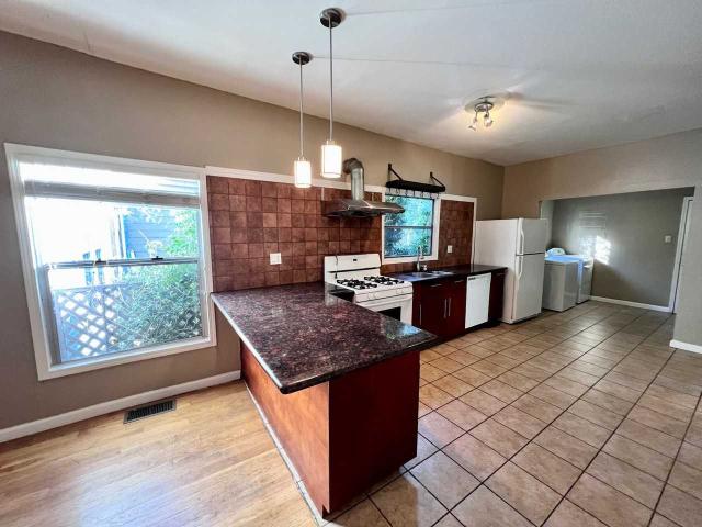 2 Bedroom Home for Rent at 3209 Hannah St, Oakland, CA 94608 Clawson