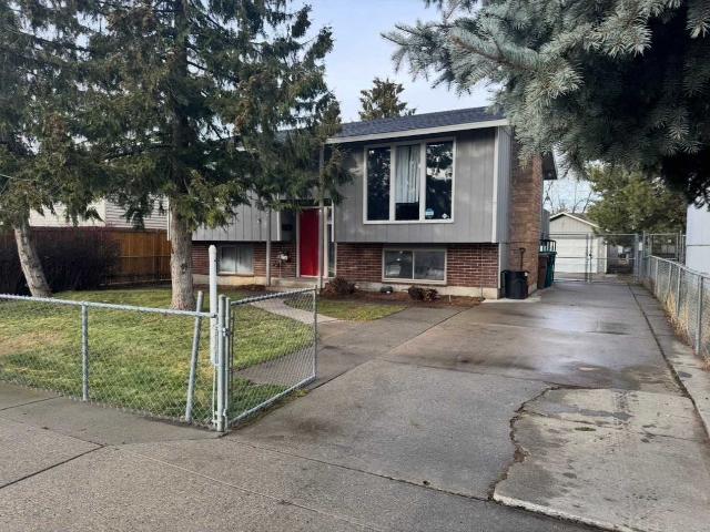 2 Bedroom Home for Rent at 3217 E 33rd Ave, Spokane, WA 99223 Lincoln Heights