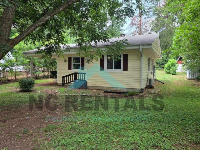 2 Bedroom Home for Rent at 3211 Donnell St, Greensboro, NC 27405 O Henry Oaks