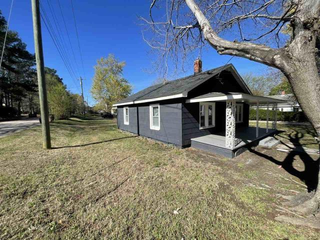 2 Bedroom Home for Rent at 322 E Perry Ave, Wake Forest, NC 27587
