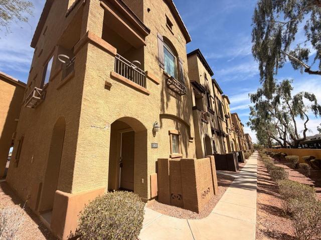 2 Bedroom Home for Rent at 3250 W Greenway Rd #148, Phoenix, AZ 85053