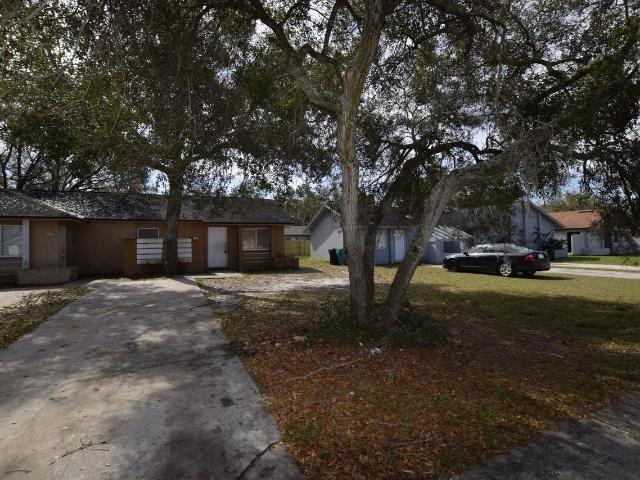 2 Bedroom Home for Rent at 3264 Split Willow Dr, Orlando, FL 32808 The Willows