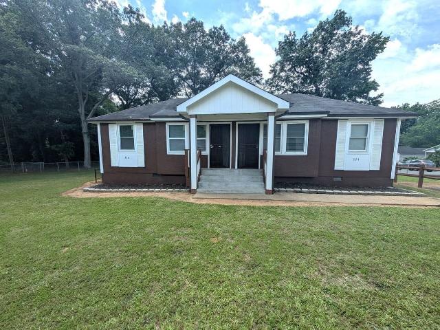 2 Bedroom Home for Rent at 326 Honeywood Ave, Charlotte, NC 28216 Oakview Terrace