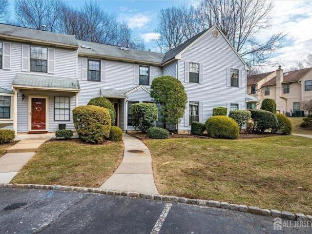 2 Bedroom Home for Rent at 3302 Cricket Cir, Edison, NJ 08820