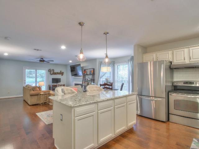 2 Bedroom Home for Rent at 3321 Lealand Ln #1, Nashville, TN 37204 Green Hills