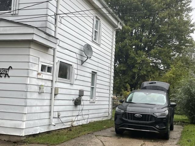 2 Bedroom Home for Rent at 33571 Berville Ct #33571, Westland, MI 48186 Westland