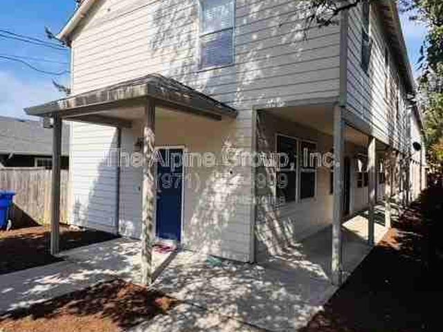 2 Bedroom Home for Rent at 3540 Se 119th Ave #4, Portland, OR 97266 Powellhurst Gilbert