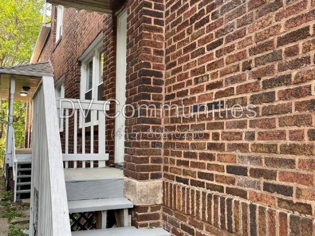 2 Bedroom Home for Rent at 3540 Trent Ave #4, Cleveland, OH 44109 Clark Fulton