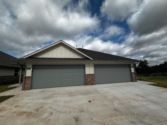 2 Bedroom Home for Rent at 3715 Franks Way, Bethany, OK 73008