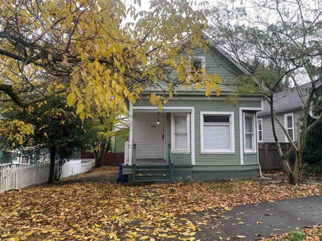 2 Bedroom Home for Rent at 3738 Se Milwaukie Ave, Portland, OR 97202 Brooklyn
