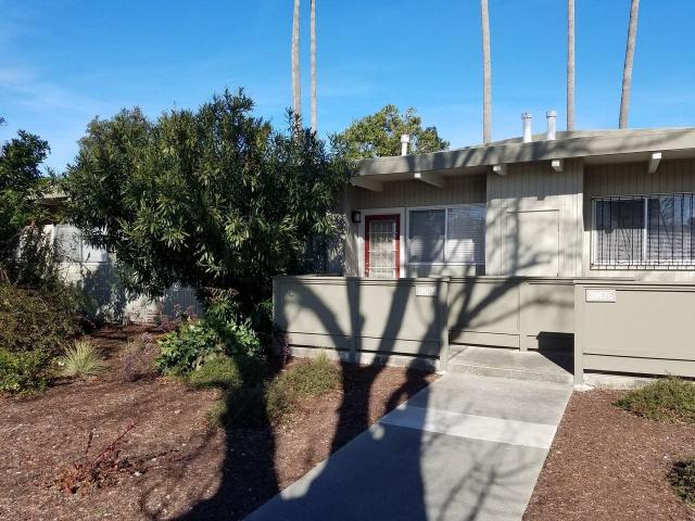 2 Bedroom Home for Rent at 3907 Middlefield Rd, Palo Alto, CA 94303 Charleston Gardens
