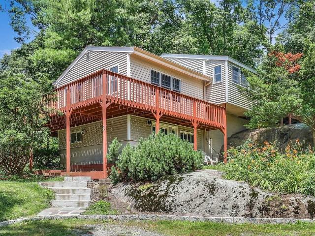 2 Bedroom Home for Rent at 3 Hunter Rd, Danbury, CT 06811