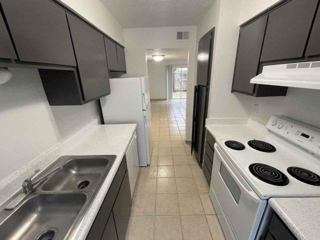 2 Bedroom Home for Rent at Craddock Ave & Crest Dr #2x, San Marcos, TX 78666 Hughson Heights